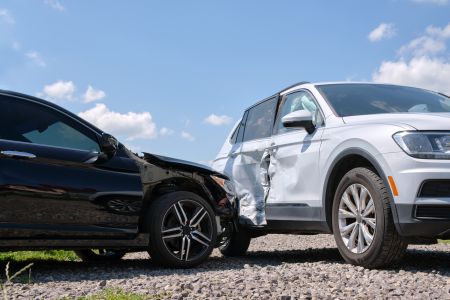 Settlement vs. Trial in Car Accident Cases